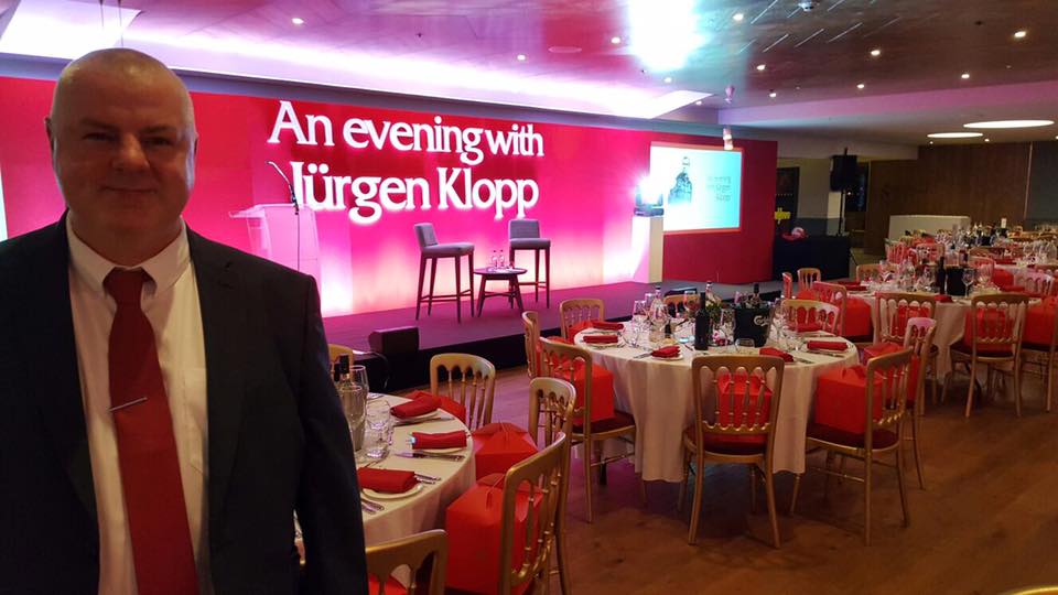 Robbie Danson | Magician for Hire in Runcorn & North West